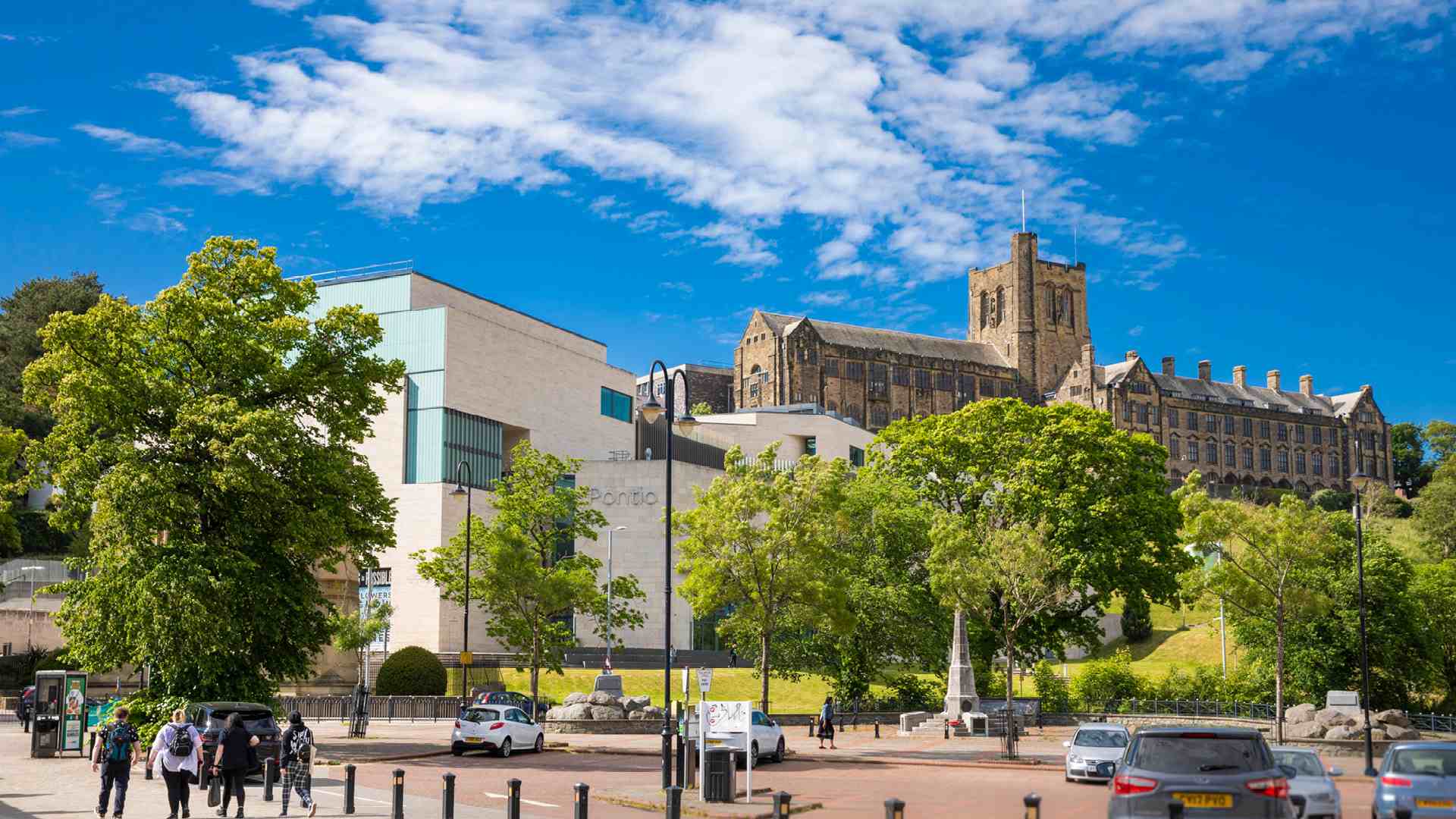 Find & Search Clearing University Courses | Uni Compare